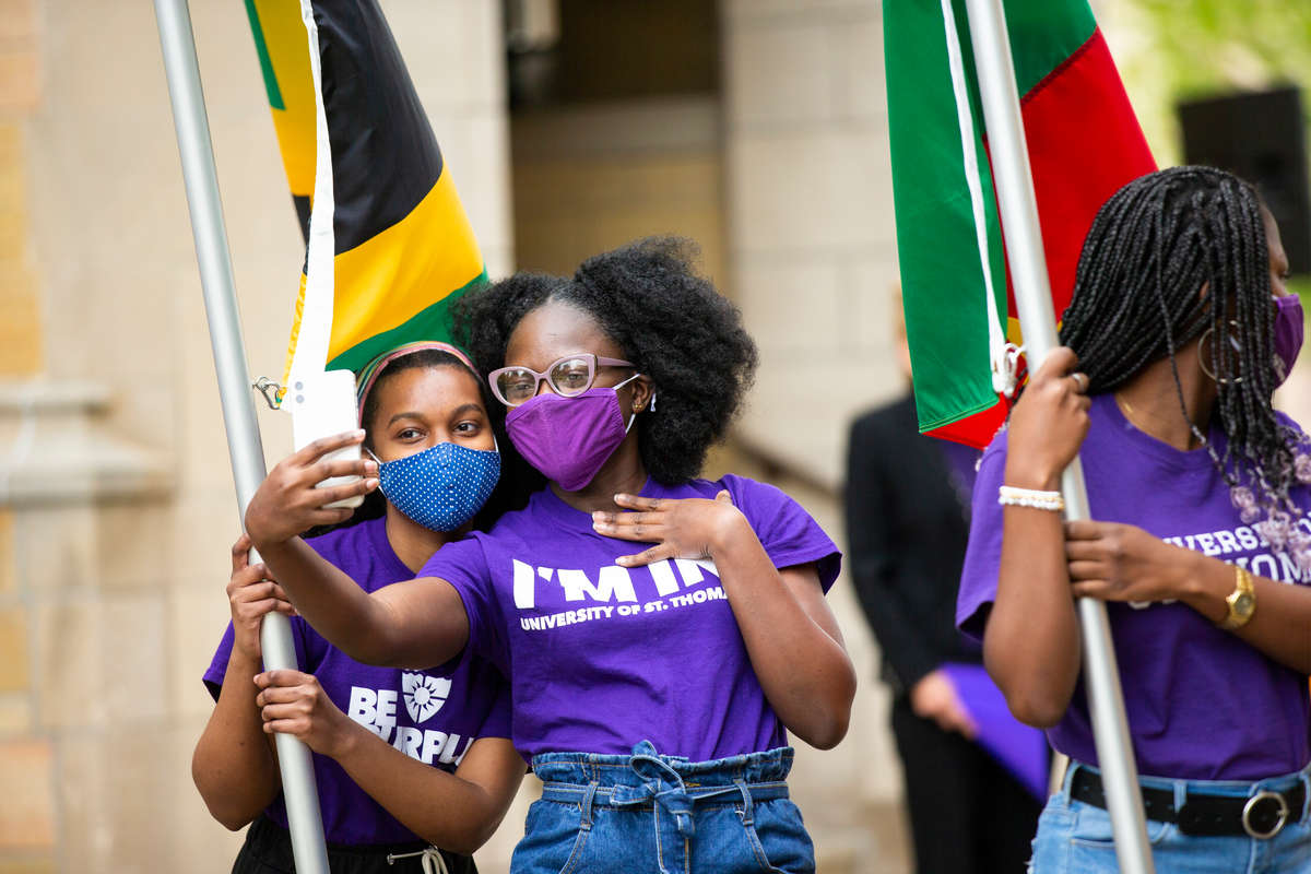 Life at St. Thomas: May 2021 - Newsroom | University of St. Thomas