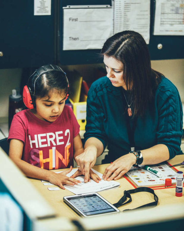 Schools of Education, Social Work Receive $1.2 Million Grant from ...