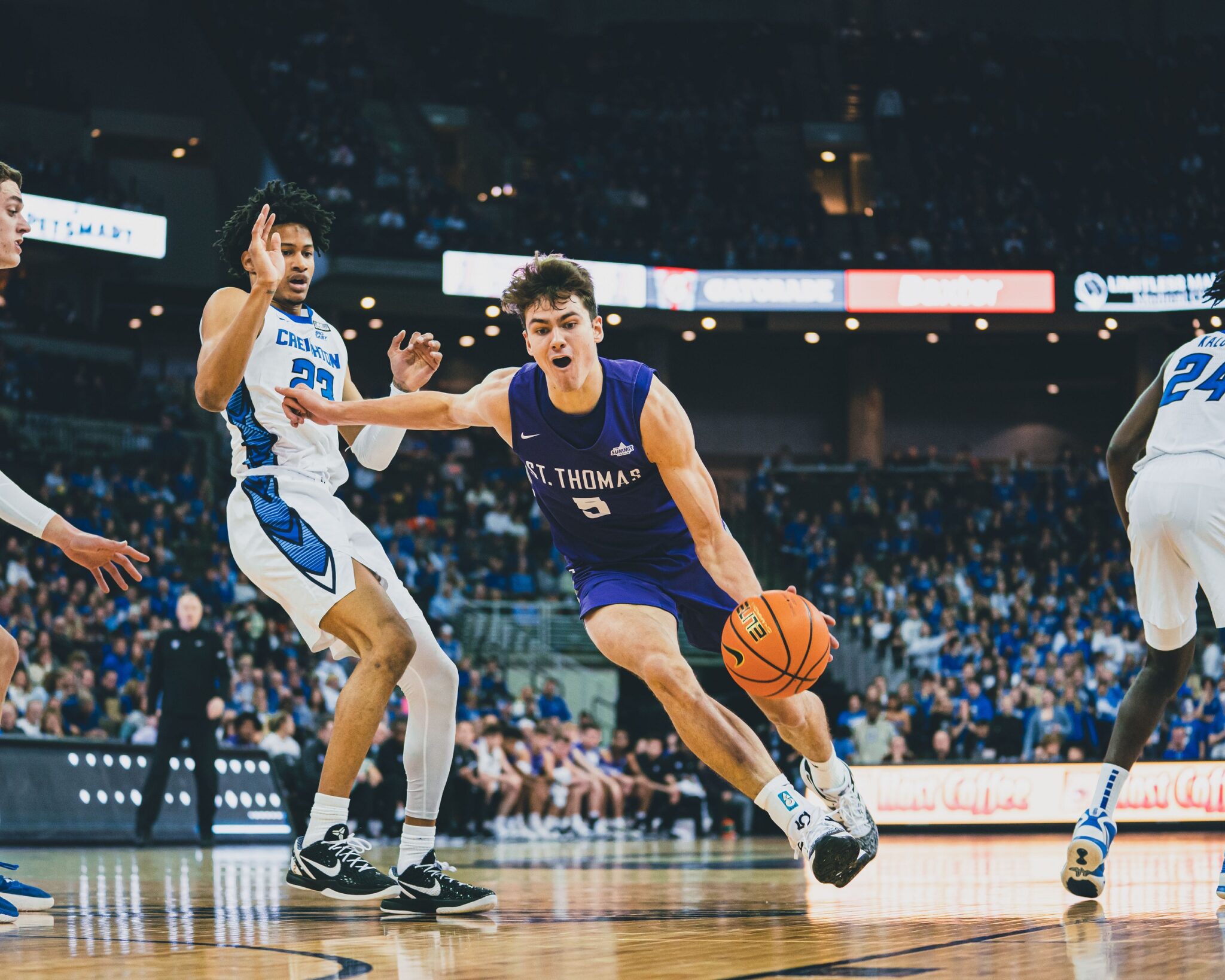 St. Thomas Men's Basketball Shines on National Stage - Newsroom ...