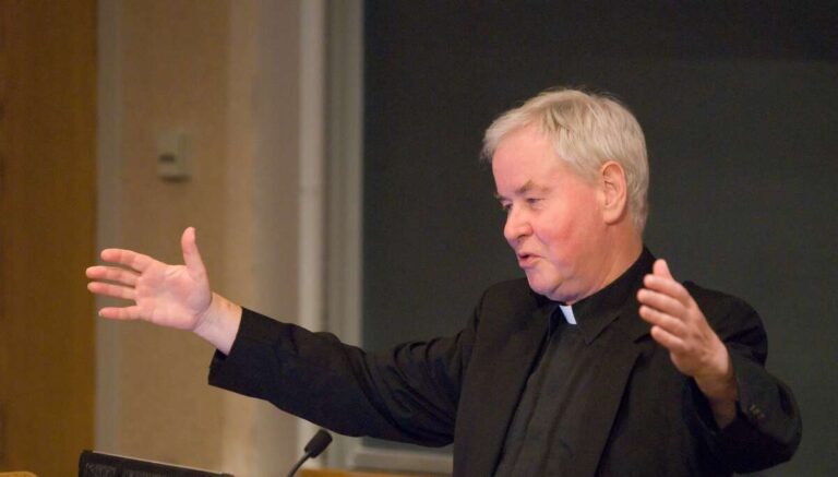 In Our Prayers: Father Ian Ker - Newsroom | University of St. Thomas