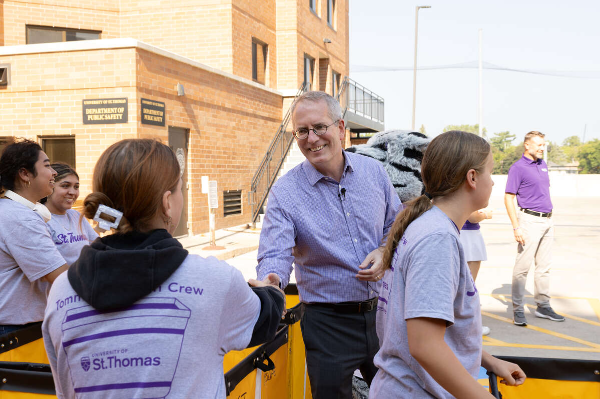 Sights and Sounds: 2023 Welcome Days - Newsroom | University of St. Thomas