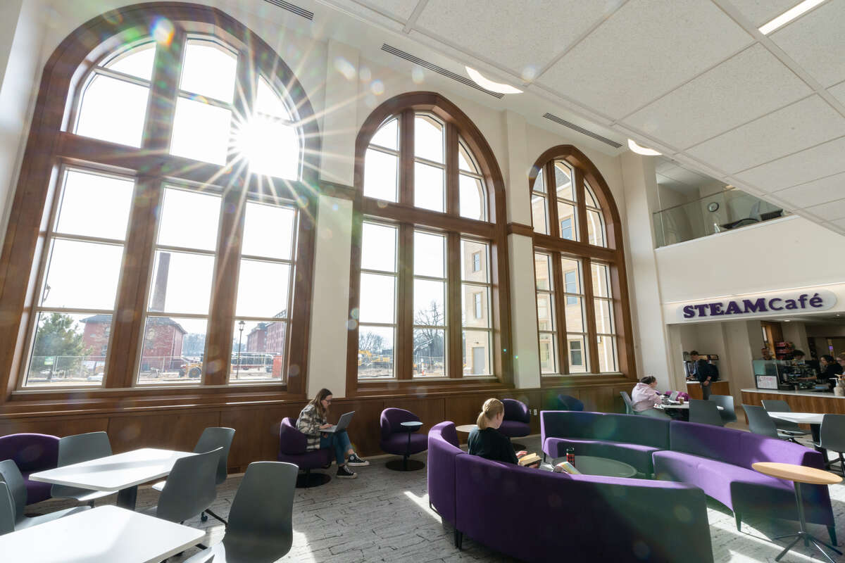 Schoenecker Center Photo Gallery - Newsroom | University of St. Thomas